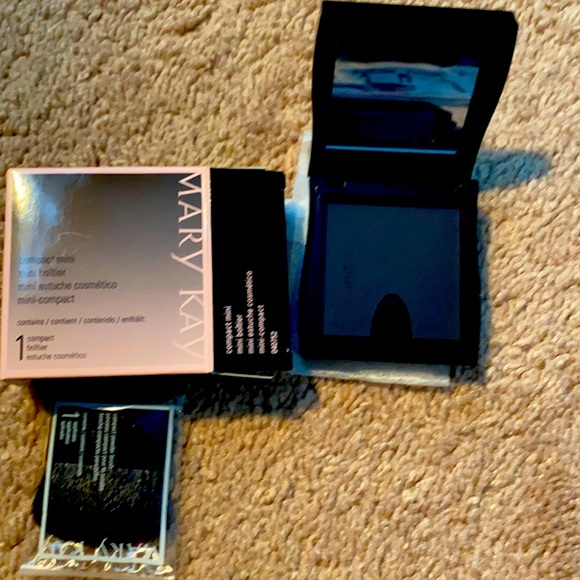 Mary Kay | Makeup | Mary Kay Compact Mini With Brush | Poshmark